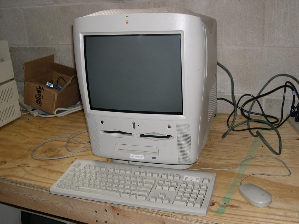 Ok r/apple, what was your first Mac? And maybe some memories to go ...